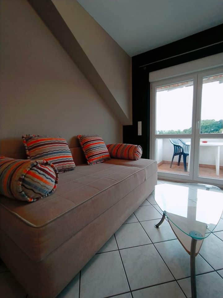 Praktische Wohnung Mit Balkon Und Badewanne - Mettlach