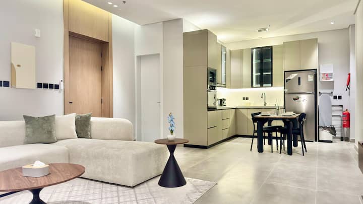 High-end 3br Apartment | Prime Riyadh Location - Saudi Arabia