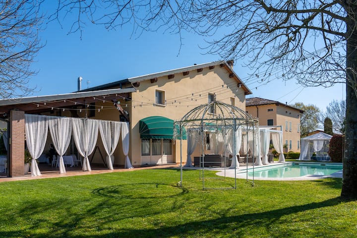 La Corte Dell'anatra - Suite Con Idromassaggio - Carpi