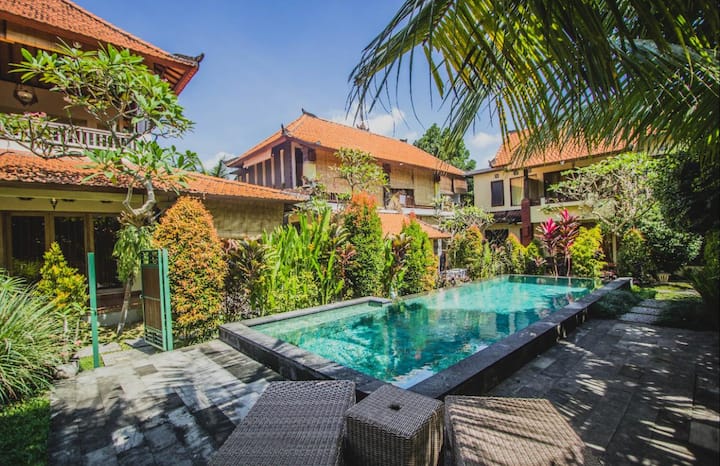 Rejeki Room 3 House - Bali