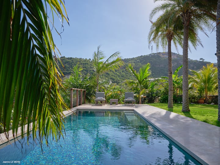 Saline Hills - Sanctuary Above The Salt Ponds - Saint Barthélemy