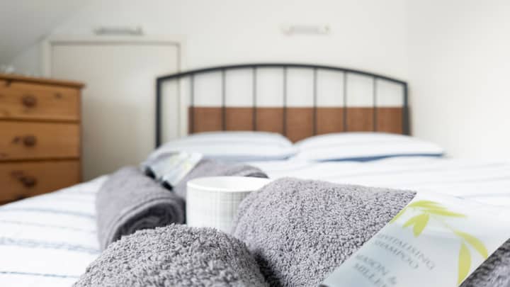 Pebbles Guest House Room 8 - Southampton