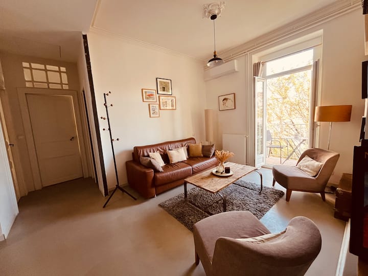 Signature Haussmann • T3 De Charme • 2 Min Gare - Nîmes