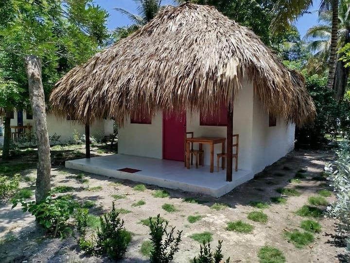 Refugio Para 3 Personas A Unos Pasos Del Mar - Rosario Islands