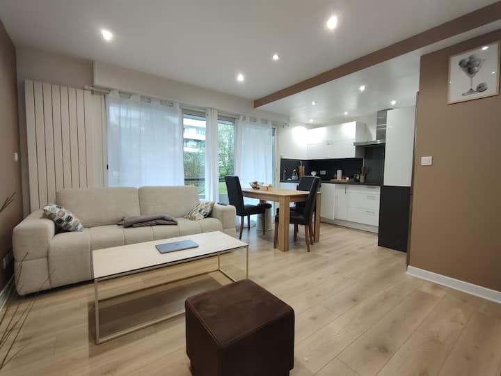 T2 Avec Balcon – Parking Gratuit & Bab2 à Pied - Anglet