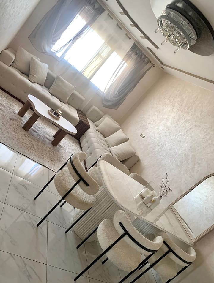 Appartement Cosy Moderne, Lumineux Et Calme - Berkane