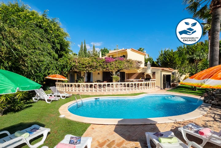 Peaceful Villa With Pool & Bbq - Albufeira
