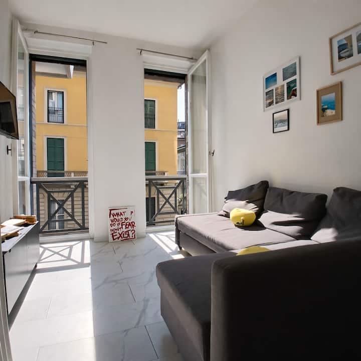 The Base
Como Centro • 4 Ospiti - Como