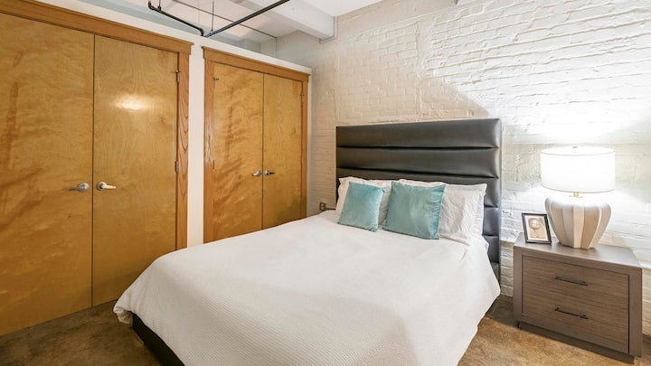 Landing | Amazing 2bd, Pool, Gym - Fort Lee, VA