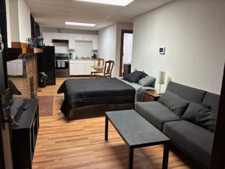 Studio W/ Gated Parking Near Dt Dayton - Dayton