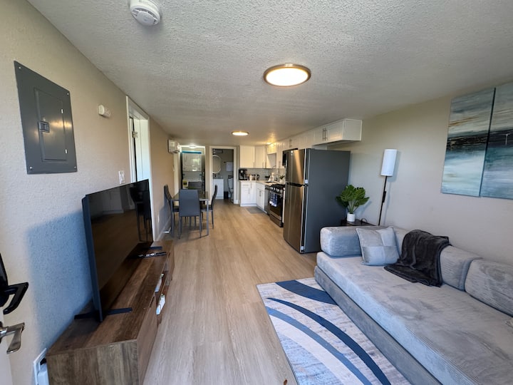 Brand New Build/modern Luxe/free Parking - Pittsburg, CA