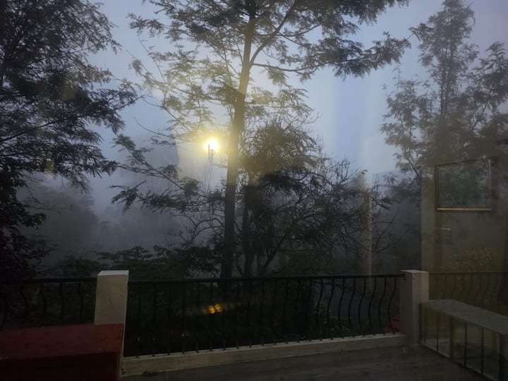 Cloud 9 Yercaud | Luxury Villa W/ Views - Yercaud