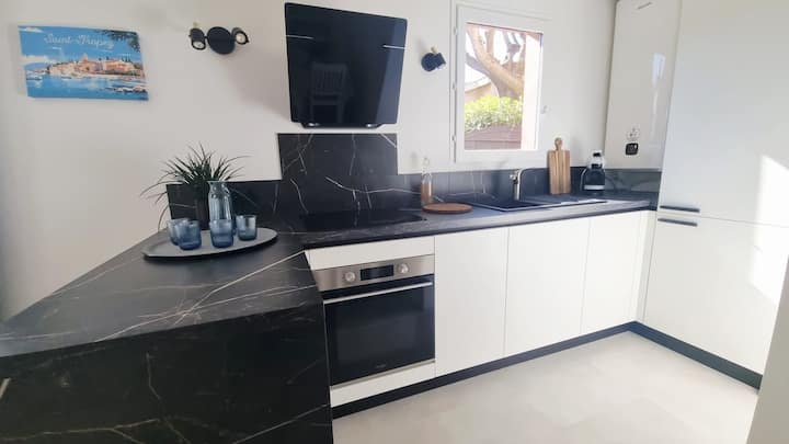 Etoile Bleue : Piscine, Jardin & Douceur De Vivre - Le Pradet