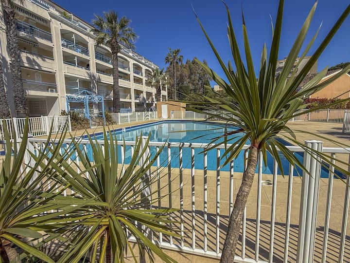 L'anglade T3 Clim, Plages à Pieds  6p - Le Lavandou