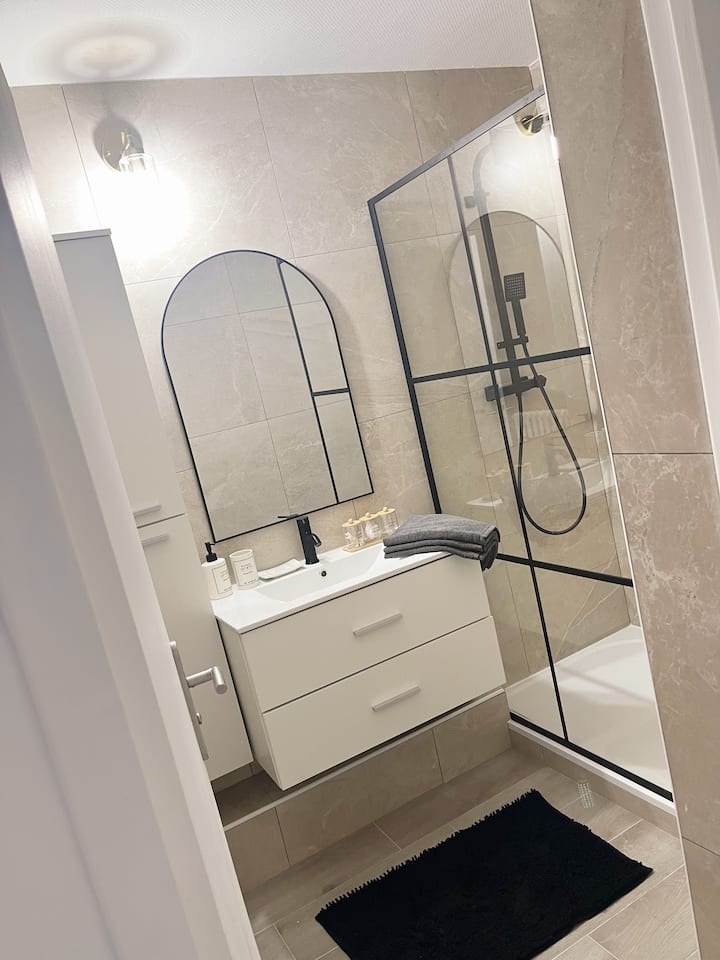 Le Sainté Chill Room - Saint-Étienne