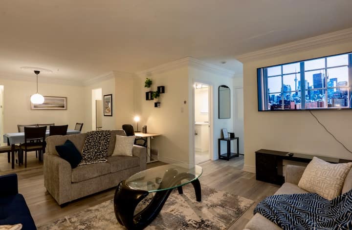 Salo’s Place! [10% New Listing Discount!] - Brampton