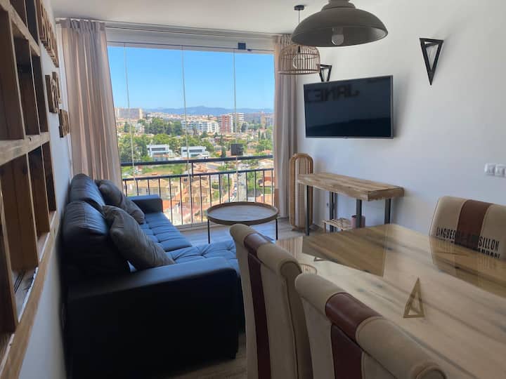 Alquilaeasy - Apt Moderno Y Familiar En La Costa - Benalmádena
