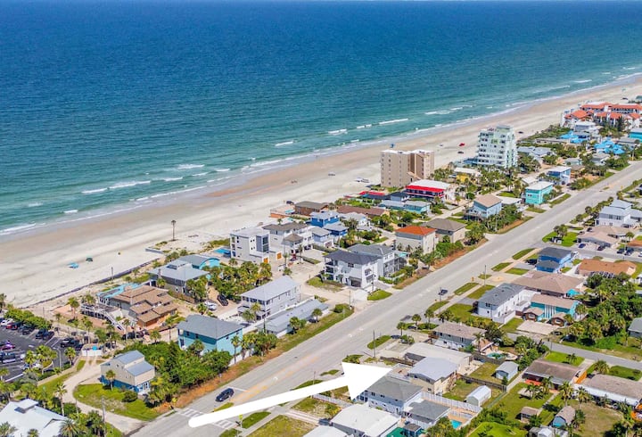 Wander Well 2-bedrm Beach Cottage Sleeps 6 - New Smyrna Beach, FL