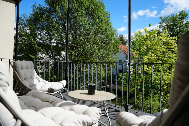 115m² Design-loft: 3sz, Beamer & Balkon - Frankfurt am Main