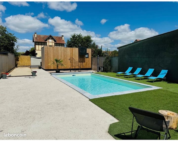 Chalet Moderne Avec Piscine, Animaux Acceptés. - Vittel