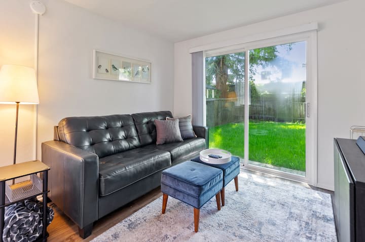 Snug Spot 70: Cozy Retreat Steps From Dt & Autzen! - Eugene, OR