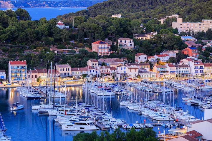 Vue Mer – T2 Duplex – Plage à 50 M – Clim – 4 Pers - Saint-Mandrier-sur-Mer