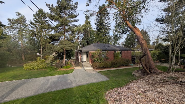 Newly Renovated. Park-like Setting. Pickleball. - Des Moines, WA