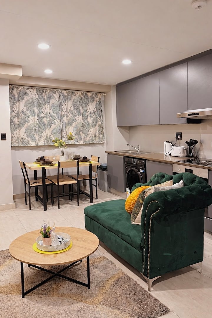 Umhlanga Ridge,5* Elegant Comfort 1b Apartment. - 烏姆赫蘭哈