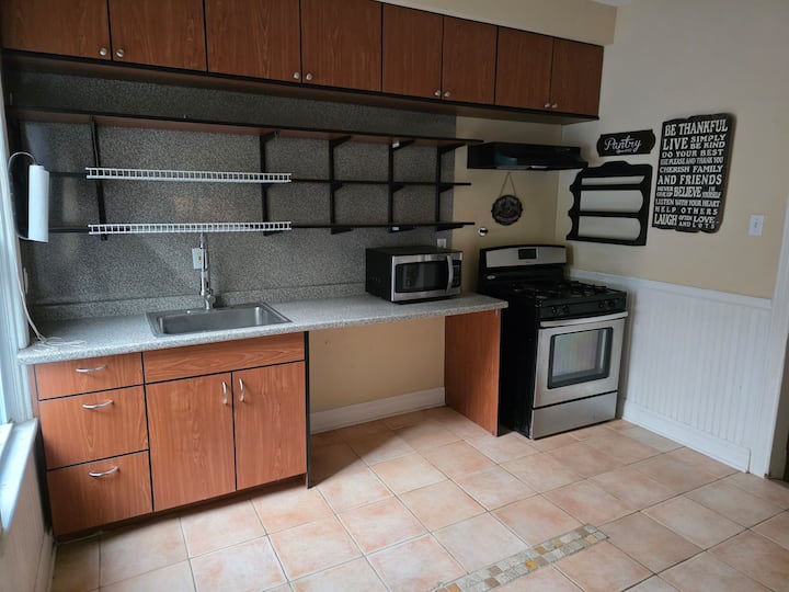 Great House, Wonderful Town For Your Family Visit! - Allentown, NJ