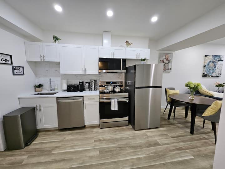 Xquisithomes: More Than A Stay, It's An Experience - Saskatoon