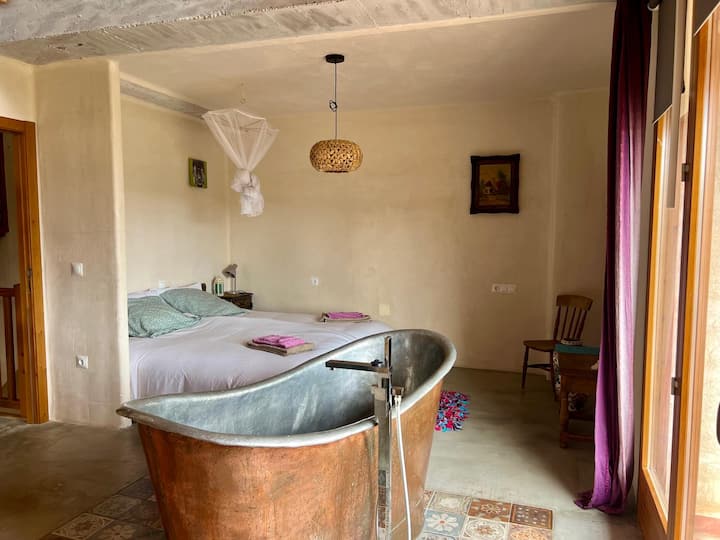 Masía Katmandú Habitacion Bente - Arnes