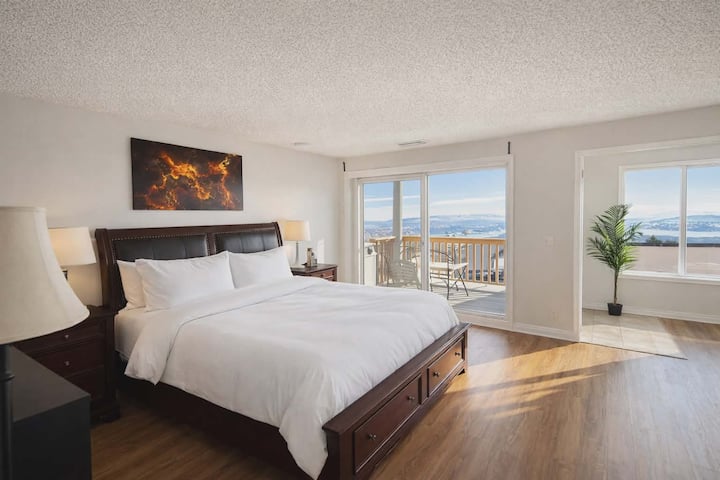 Cozy Basement Walkout With Great View! - Cochrane