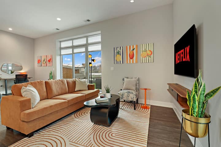 1br In Rogers Park | Near Loyola & Lake Michigan - Skokie, IL