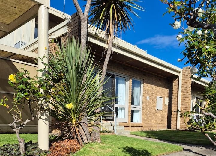 7/6-8 Buckland Drive, Mallacoota - Mallacoota