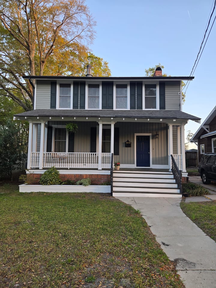 Hummingbird Inn - Wilmington, NC