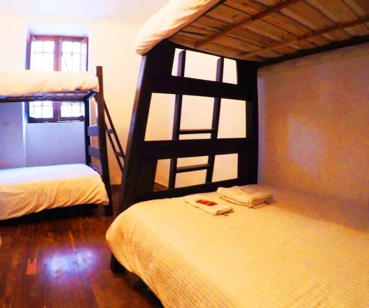 Dormitorio Mixto X 4 - Bogota
