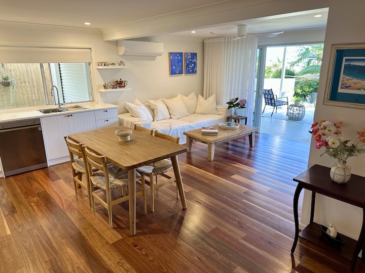 Coastal Cottage @ Emerald Beach - Moonee Beach