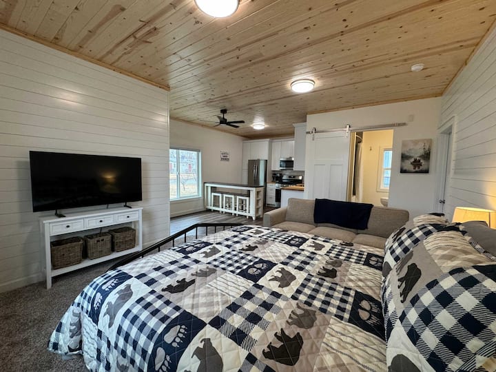 Downtown Suite - Walk To Shops And Cafes! - Palmer, AK