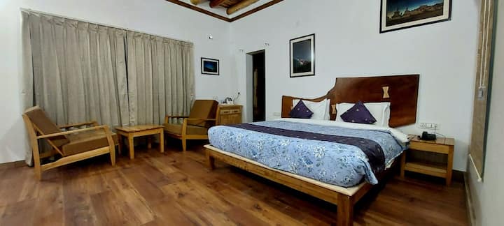 Premium Solarium Cottage -The Shelkhang - Nubra Valley