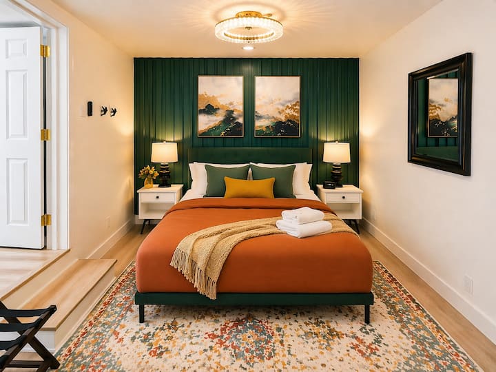 The Hollywood Loft Retreat | 3br | Walkable - Koreatown - Los Angeles