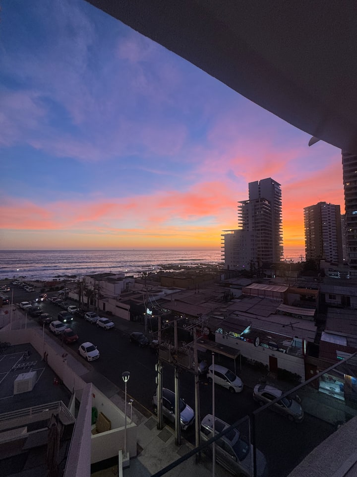 Depto. Península:
Terraza Entre Cavancha Y P Brava - Iquique