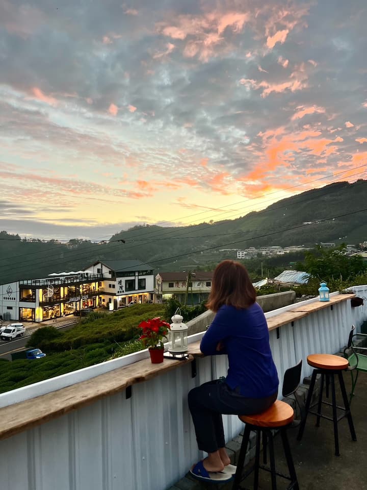 隙頂大象的天空
房源8 : 豪華景觀大套房 - 판루 향