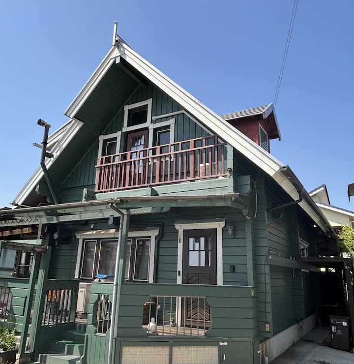 【一棟貸しログハウス】１泊14800円(
7名まで同一料金）
岡山・倉敷・児島・直島の拠点 - Japan