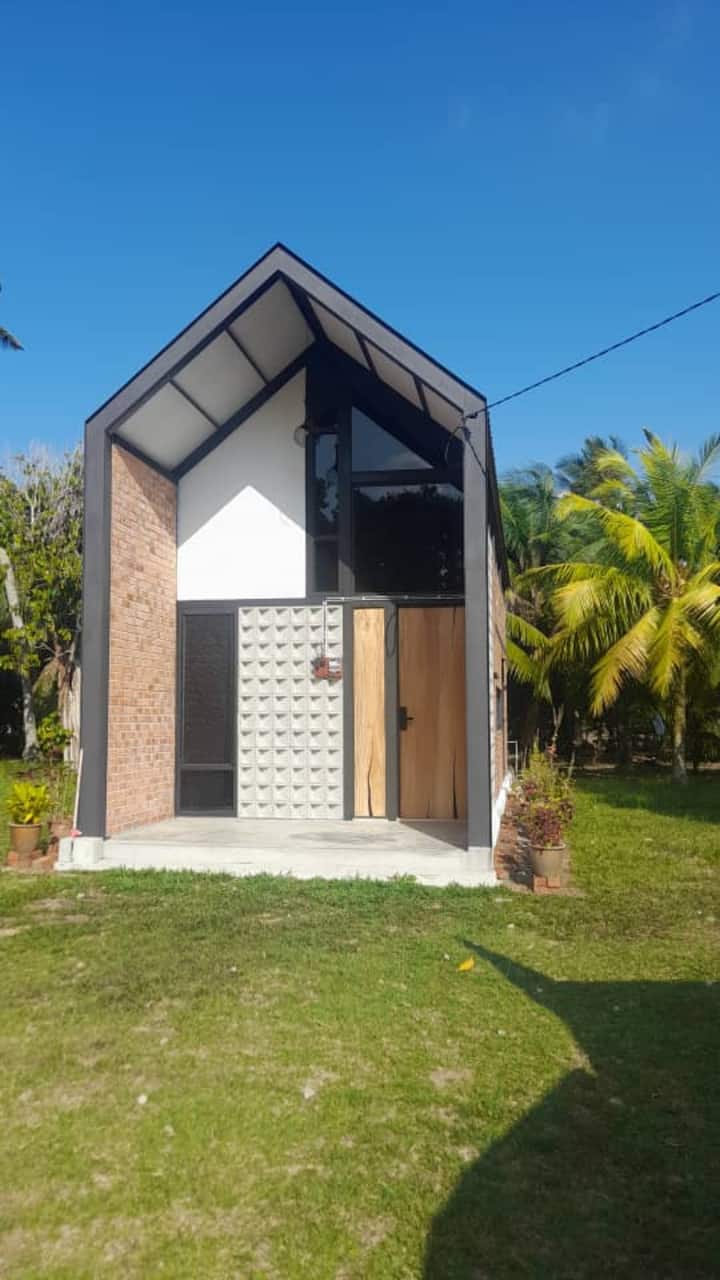 Zuyyin Tiny House Tanjung Gading - Muar