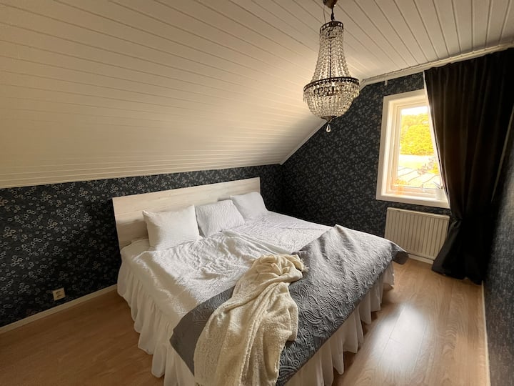 Villa I Sjönära Läge Med Gångavstånd Till Centrum - Alingsås