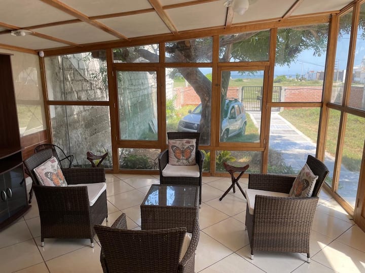 Hermosa Casa De Playa - Virú