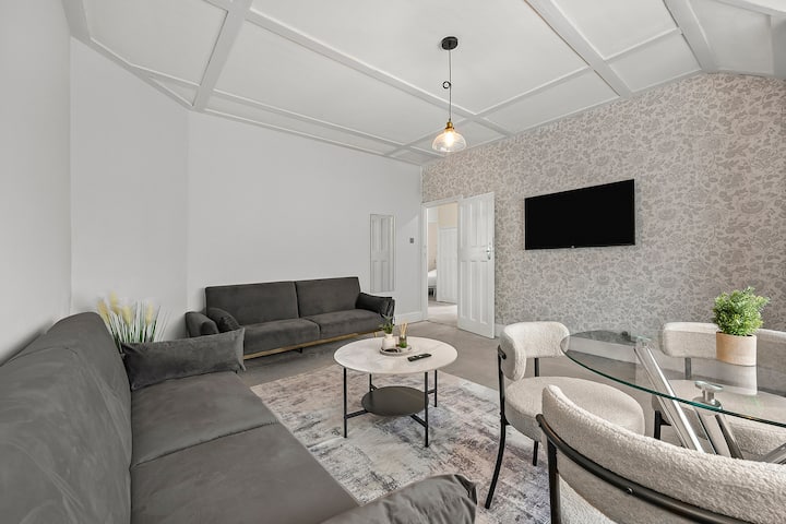 Sleeps 8 Walk To Wembley Stadium Free Parking - ブレントフォード