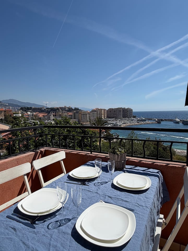 Spacieux Triplex Avec Vue Mer, Proche Monaco- 54m² - Cap-d'Ail