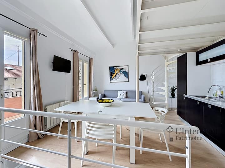 Spacieux Triplex Avec Vue Mer, Proche Monaco- 54m² - Cap-d'Ail