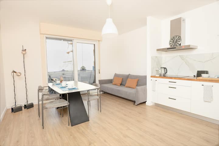 Pool & 2 Terraces Apartment [Free Parking] - Lignano Sabbiadoro